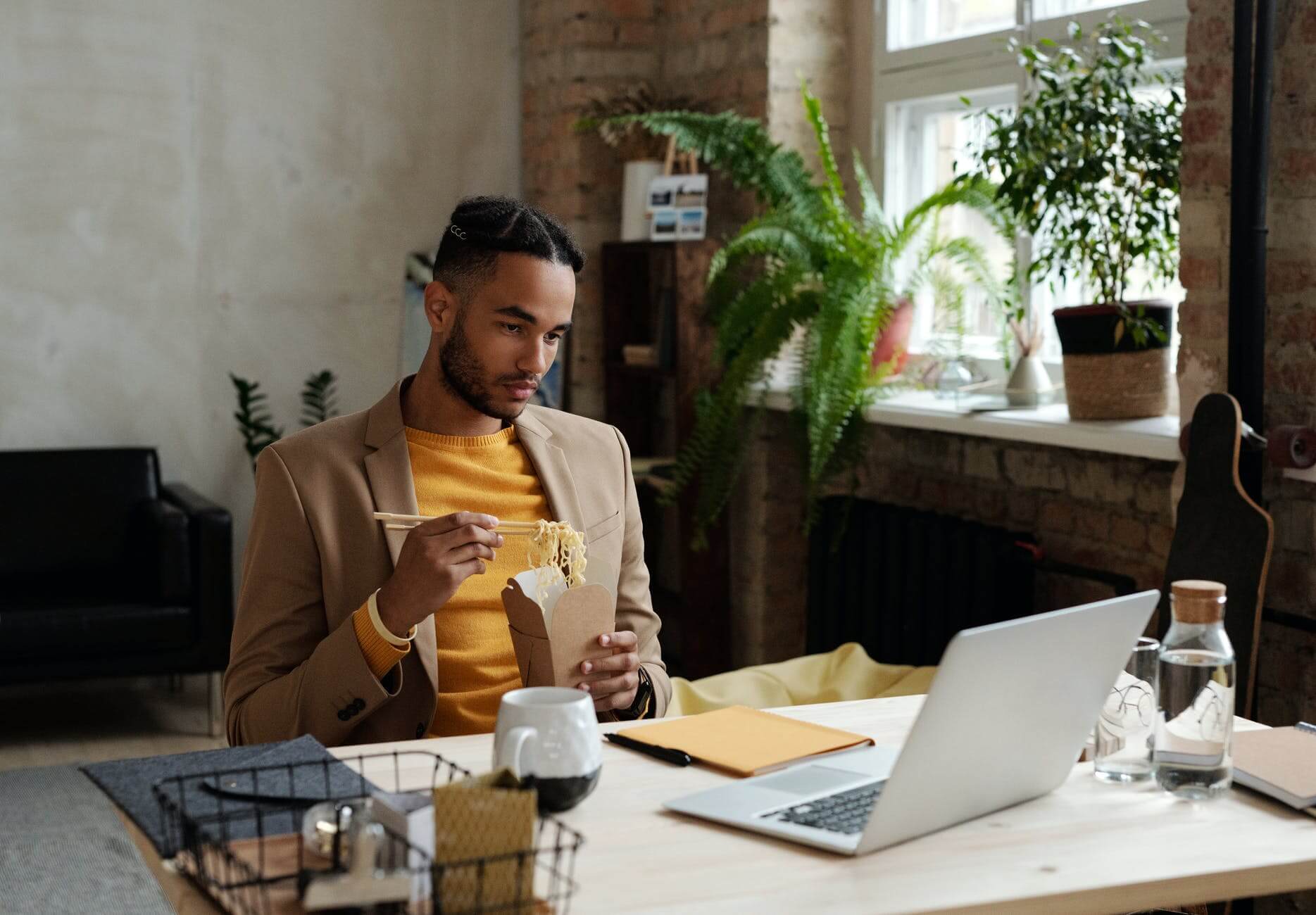 20 Best Places To Work In Paris | Get Highest Salary in Paris